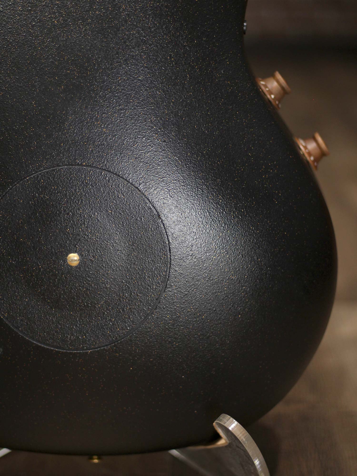 Ovation 1984 1687-8 ”Super Adamas Wood Knob”